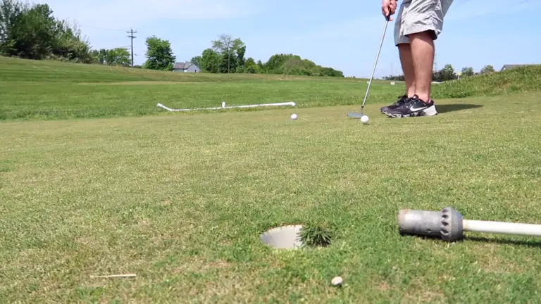 How To Compress The Golf Ball [Easy Guide For Beginners] - GolfProfy